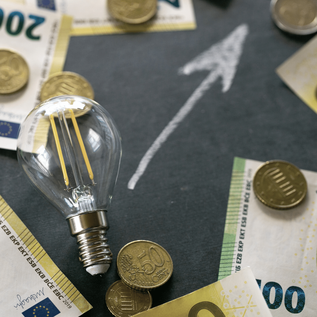 Qué es el precio fijo y el precio indexado en la energía